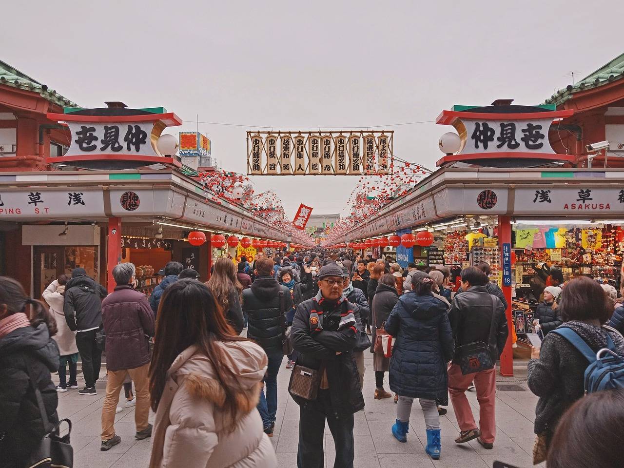 Japan Overtourism Response 2025: How Japan Is Managing the Visitor Boom ...